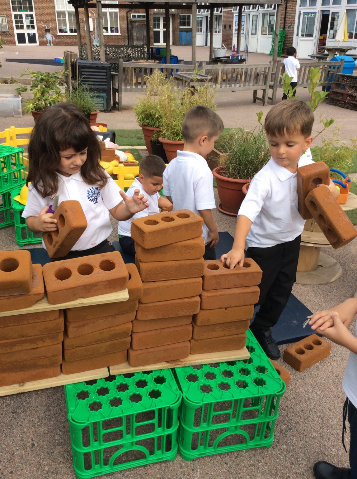 EYFS - Barnfield Primary School
